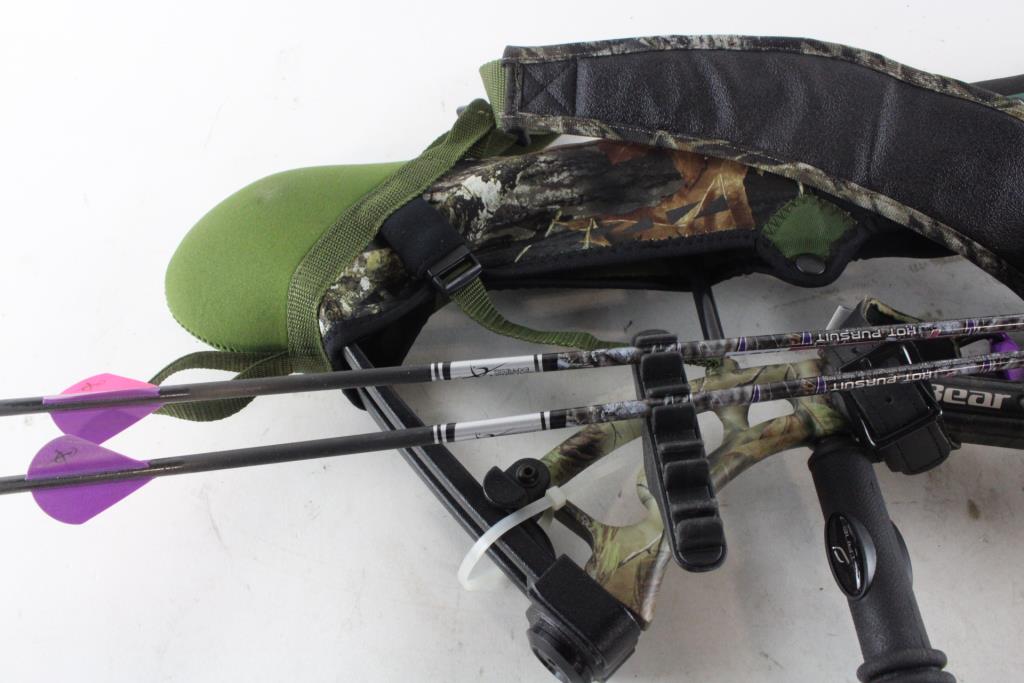 Bear Apprentice Compound Bow | Property Room