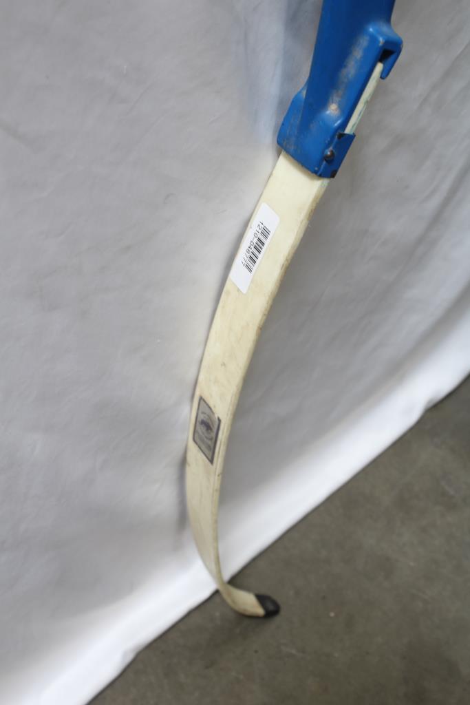 Bear Archery 76er Recurve Bow | Property Room