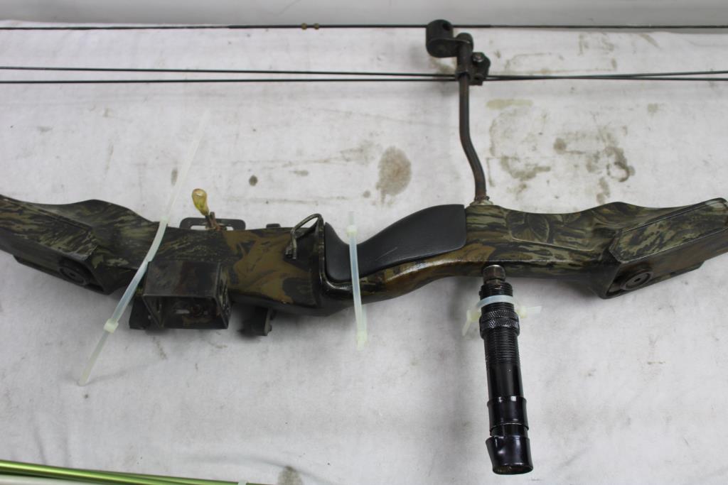 Bear Archery Black Panther Bow | Property Room