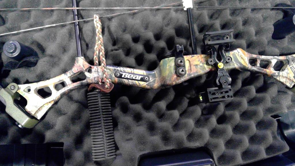 Bear Compound Bow With Case | Property Room