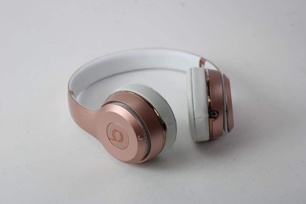 Beats Solo3 Wireless Headphones, Rose Gold | Property Room