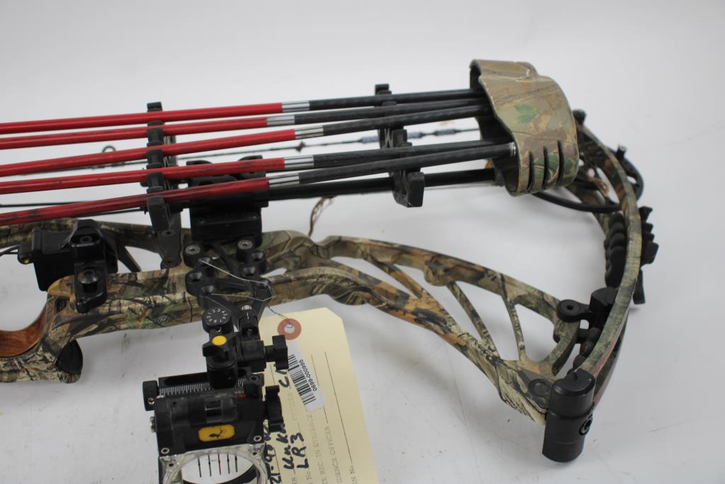 Bee Stinger, Bow Pro Defiant | Property Room