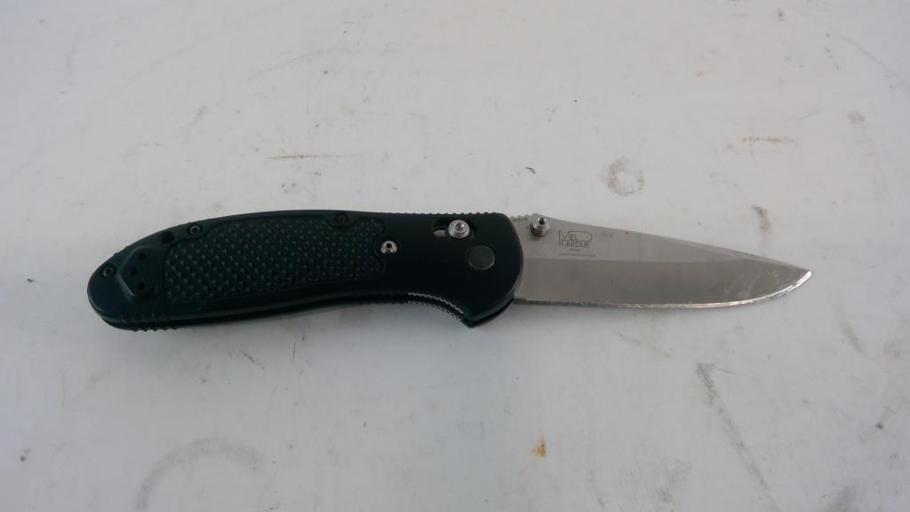 Benchmade Pocket Knife | Property Room