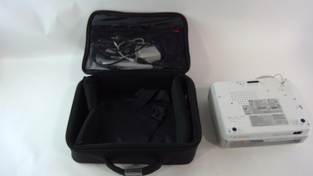 BenQ Projector | Property Room