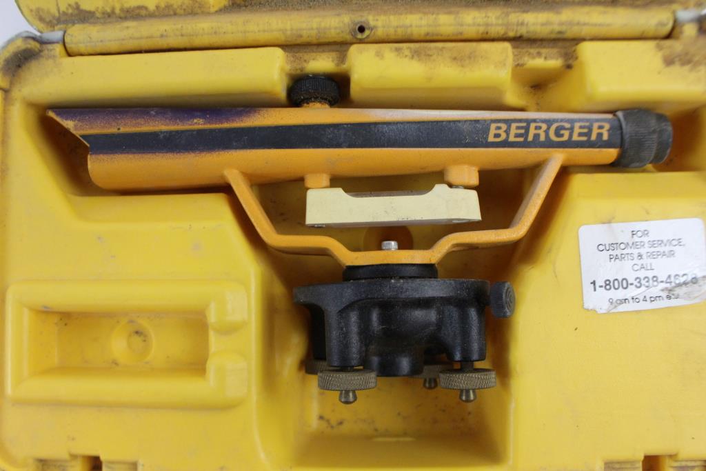 Berger Instruments Bubble Level | Property Room