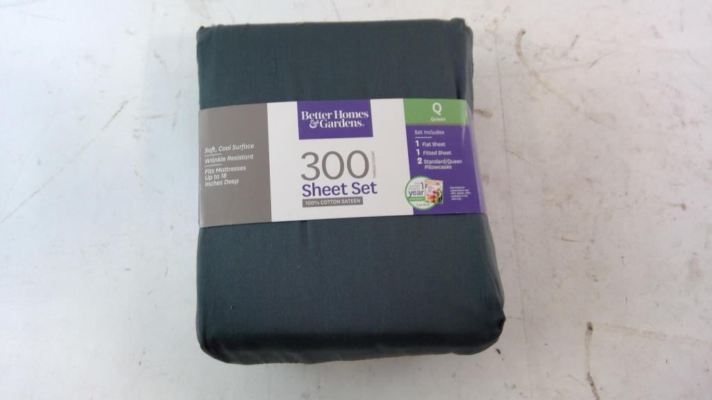 Better Homes&Gardens 300 Thread Count Sheet Set | Property Room