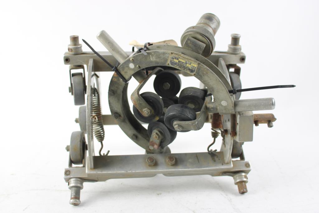 Betzel Tapester Special Metal Stands | Property Room