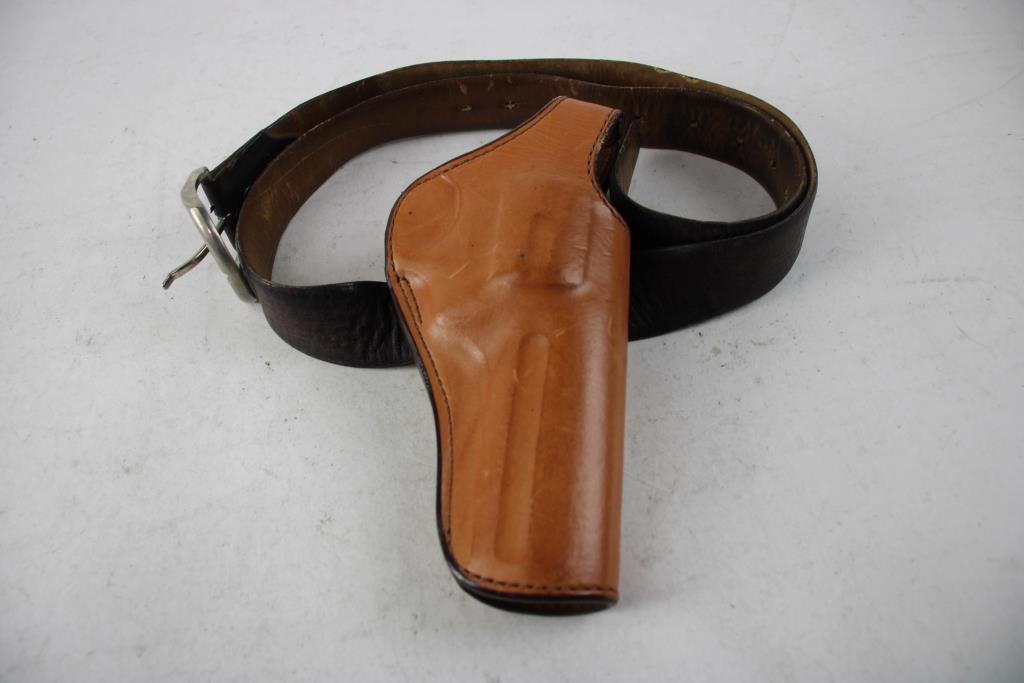 Bianchi Gun Holster With Belt | Property Room
