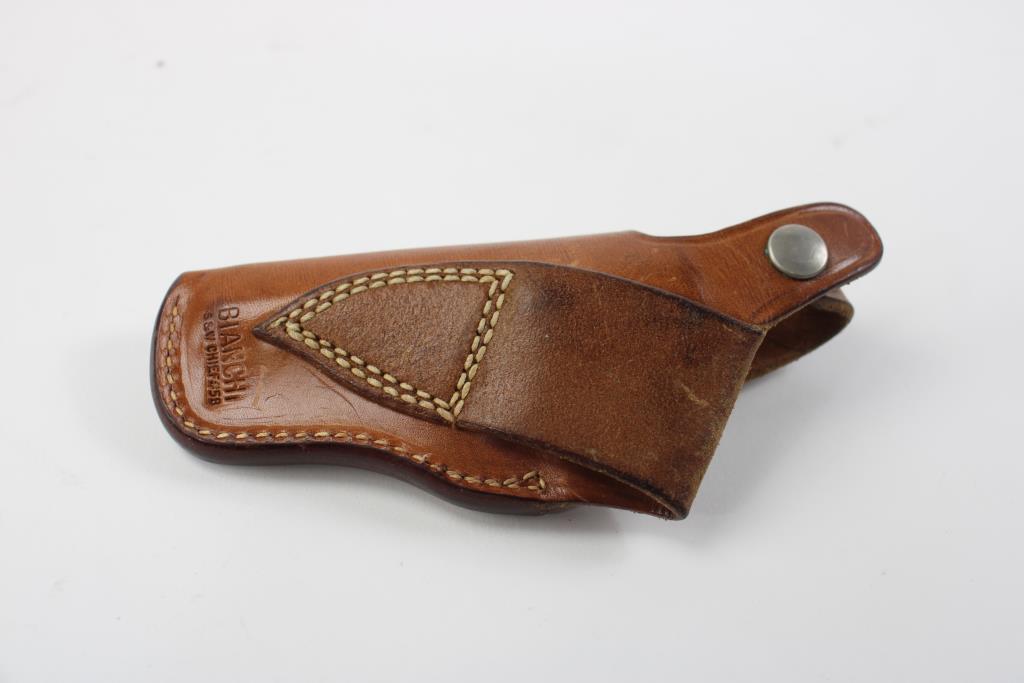 Bianchi Gun Holster With Smith And Wesson Case | Property Room