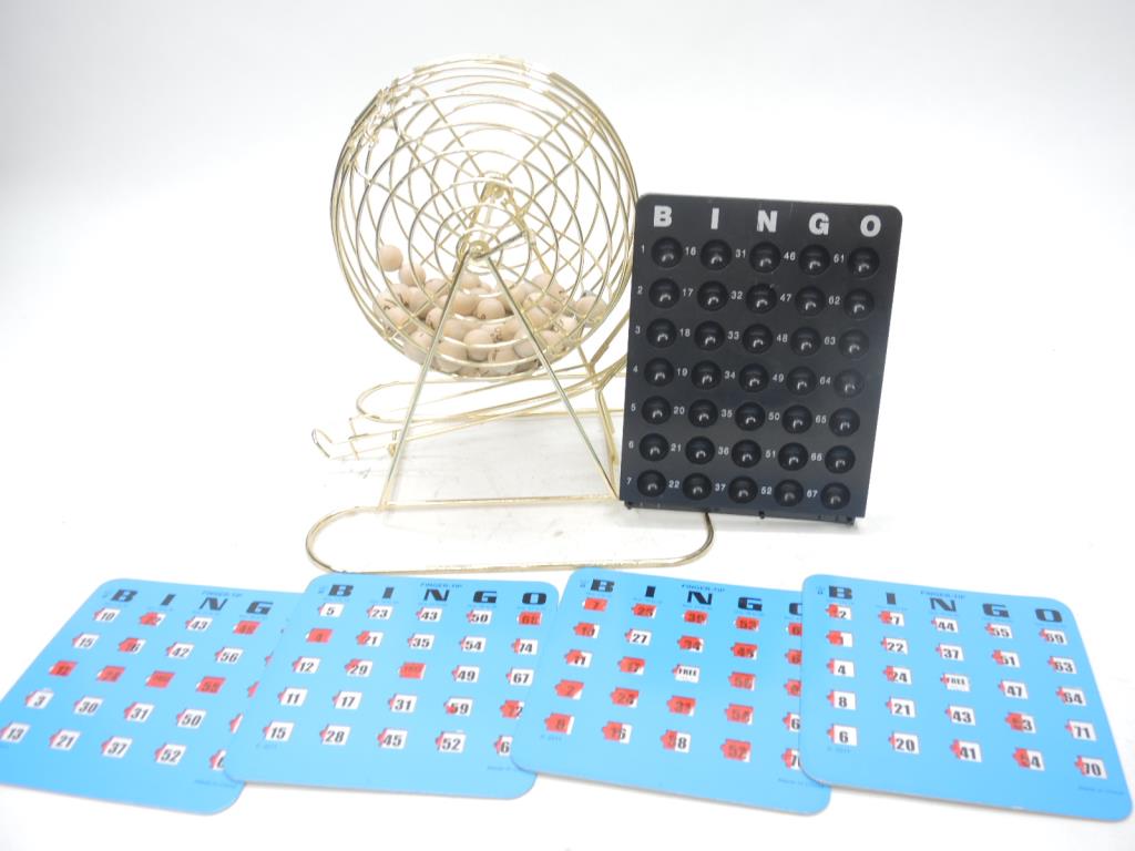 Bingo Set, 3 Pieces | Property Room