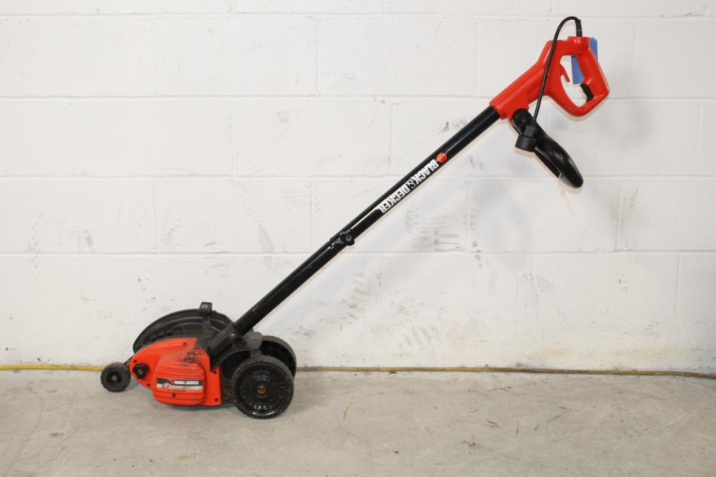 Black & Decker Edger | Property Room