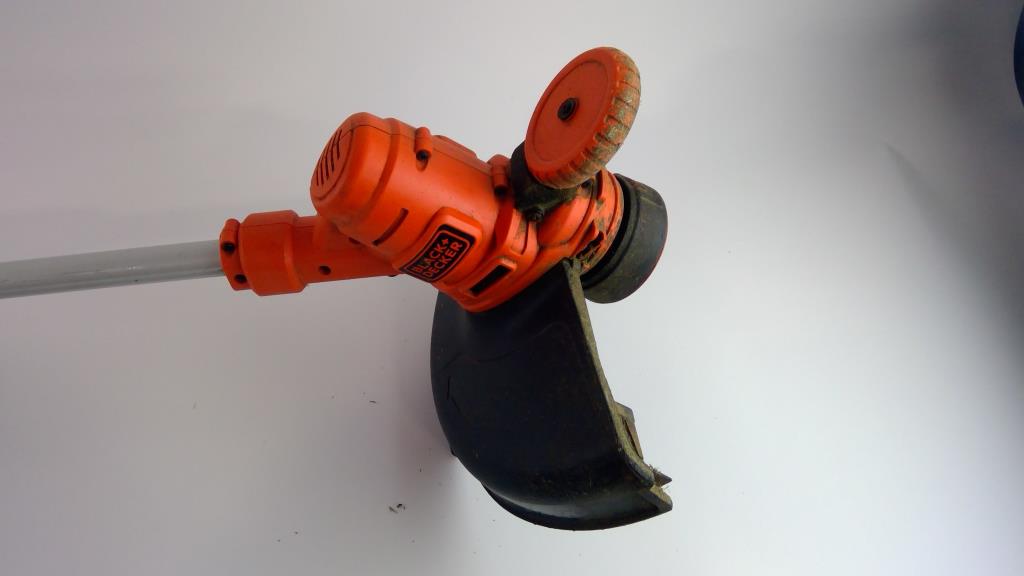 Black & Decker Weed Whacker And Rotozip Tool, 2 Pieces | Property Room