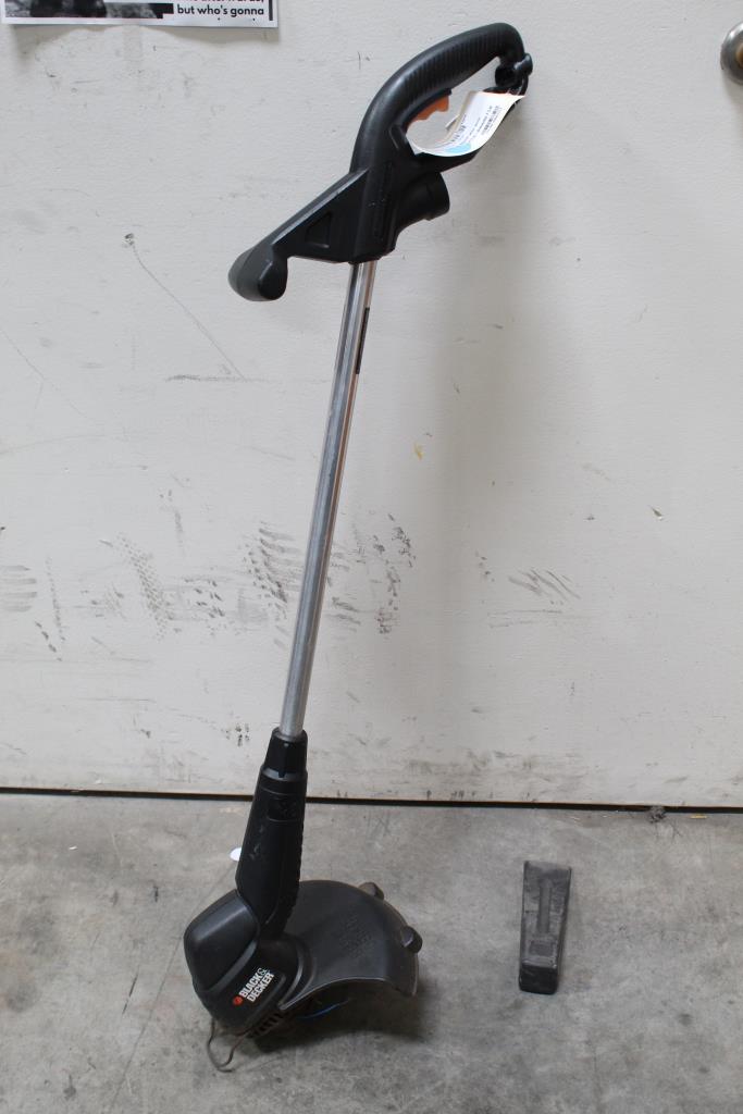 Black+decker 12" Trimmer St4500 Type 4 | Property Room