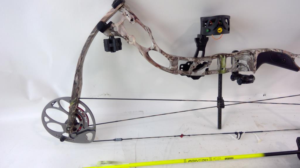 Blackout S3 Compound Bow | Property Room