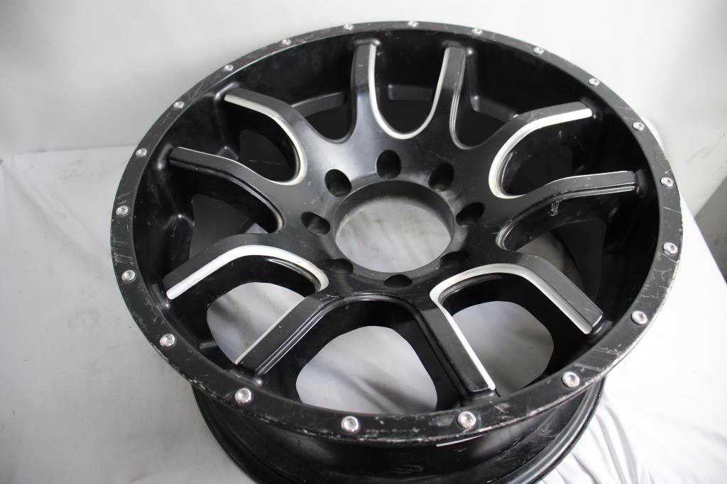 Black/silver Wheel Rim | Property Room