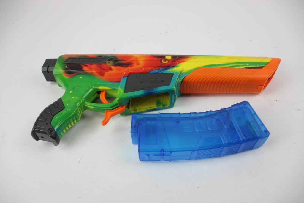 Blaster Hydro Strike Gun, 3 Pieces | Property Room