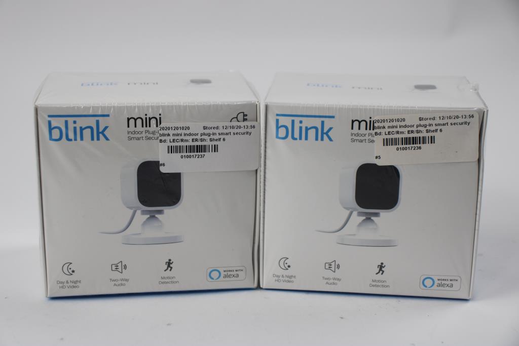 Blink Mini Camera Indoor Plug, 2 Pieces | Property Room