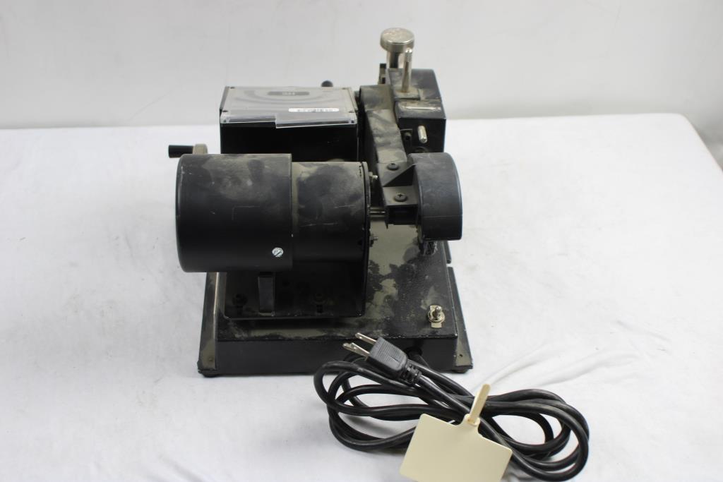 Blitz Hpc Incx World Class Key Cutting Machine | Property Room