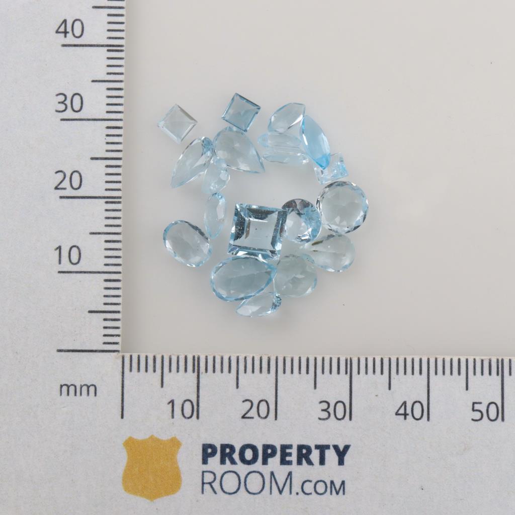 Blue Faceted Loose Jewelry Craft Stones, 16+ Pieces | Property Room