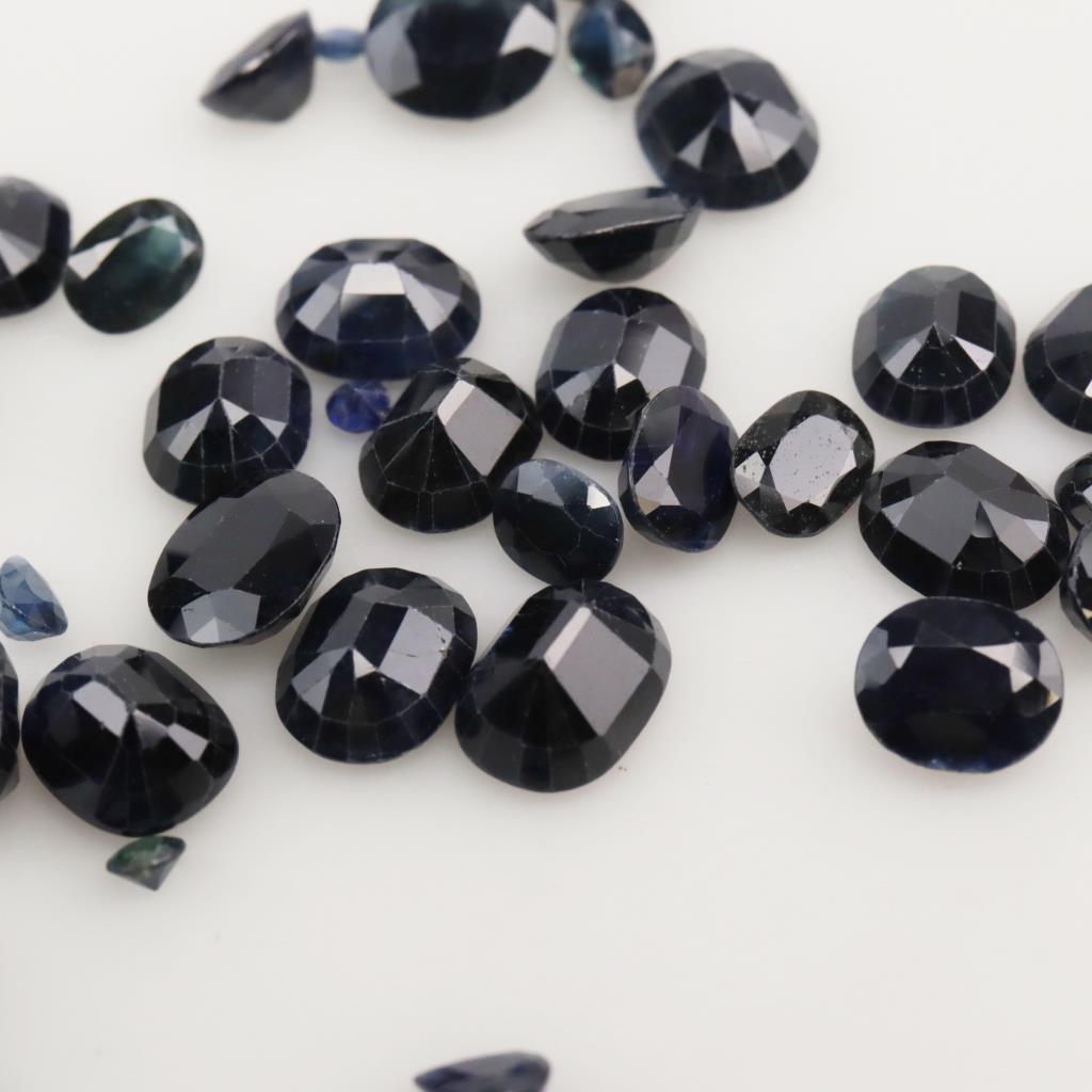 Blue Faceted Loose Jewelry Craft Stones, 40+ Stones | Property Room