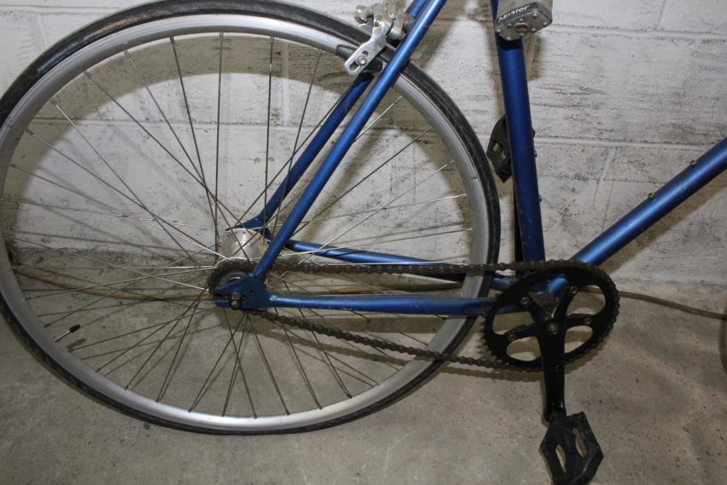 Blue Single Speed Road Bike | Property Room