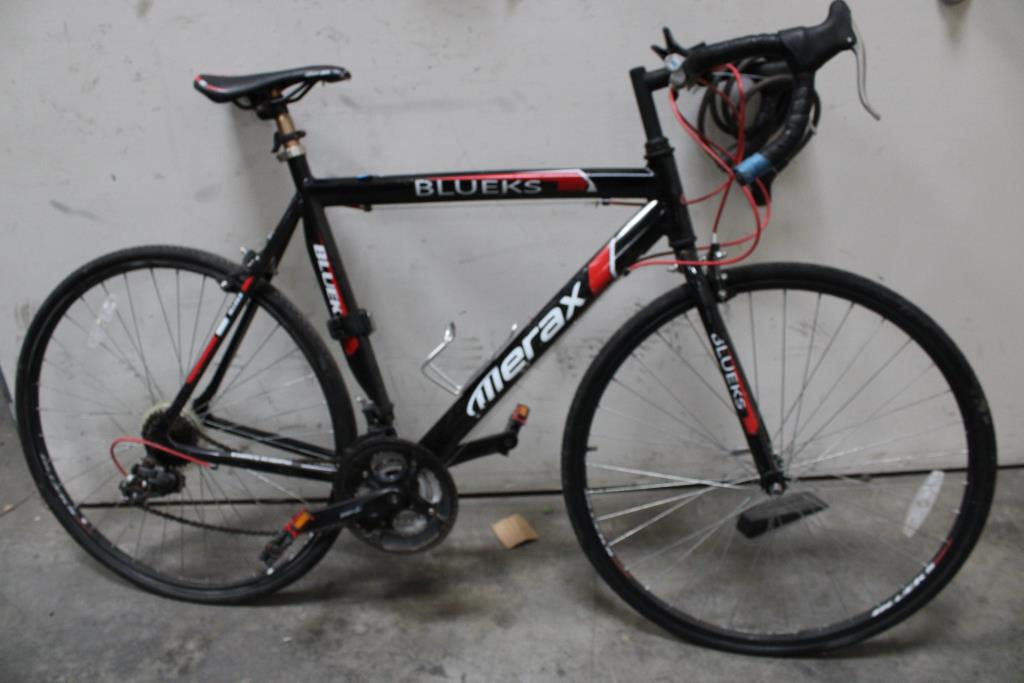 Blueks Merax Road Bike | Property Room