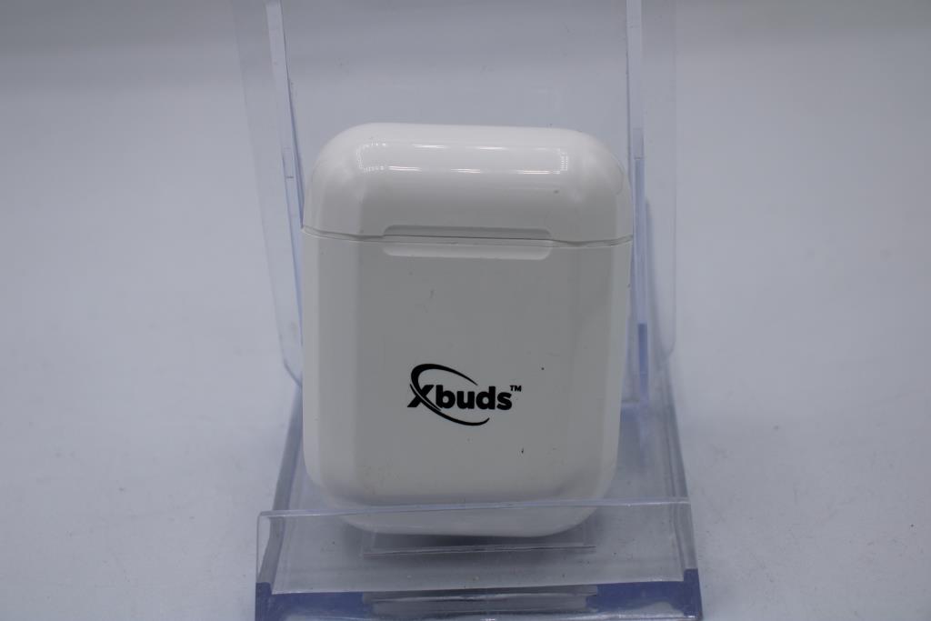 Bluetooth Wireless Earbuds With Charging Case | Property Room