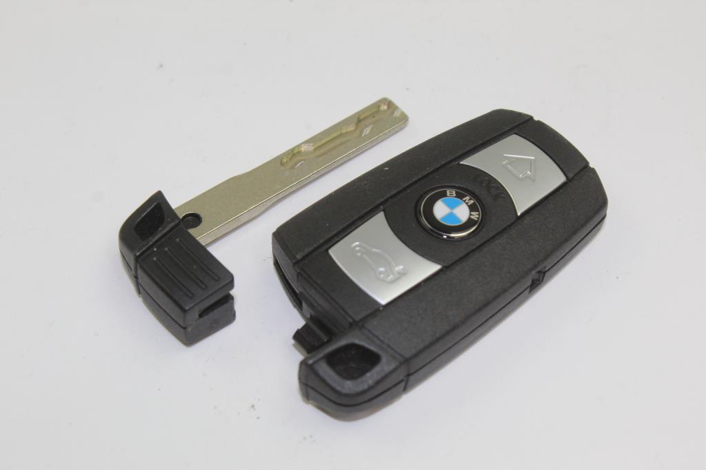 BMW Key Fob | Property Room