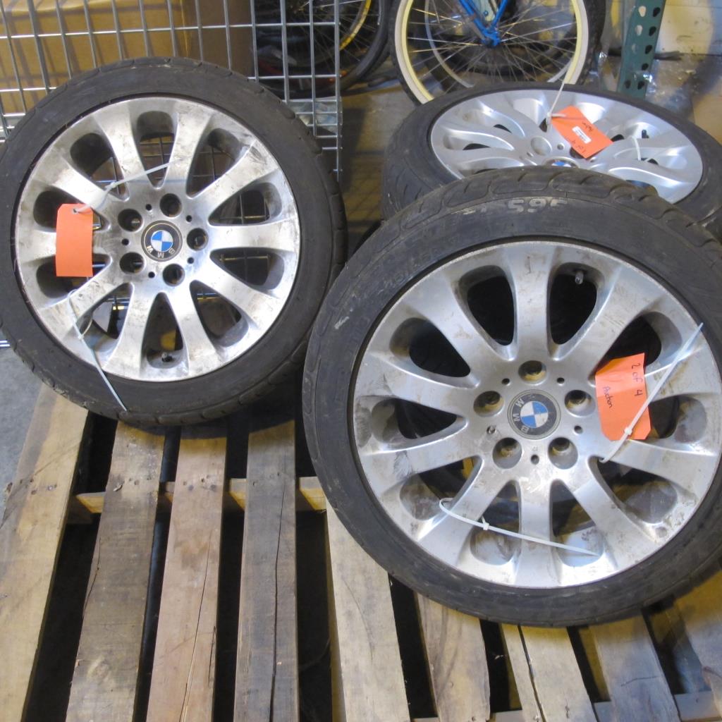 BMW Stock 17 Inch Wheels, Set Of 4 | Property Room