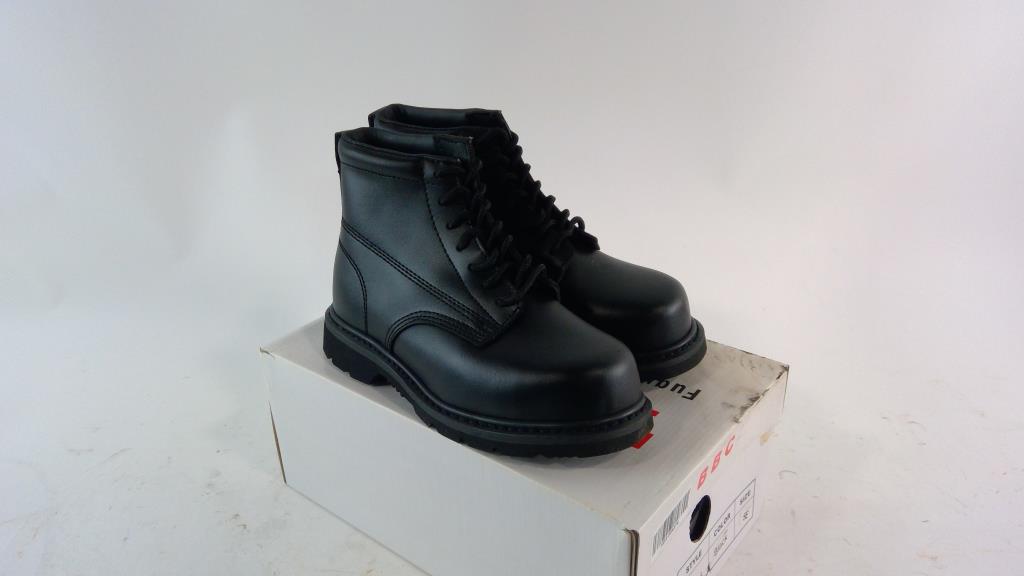 Bob Barker Mens Shoes, Size 5E | Property Room