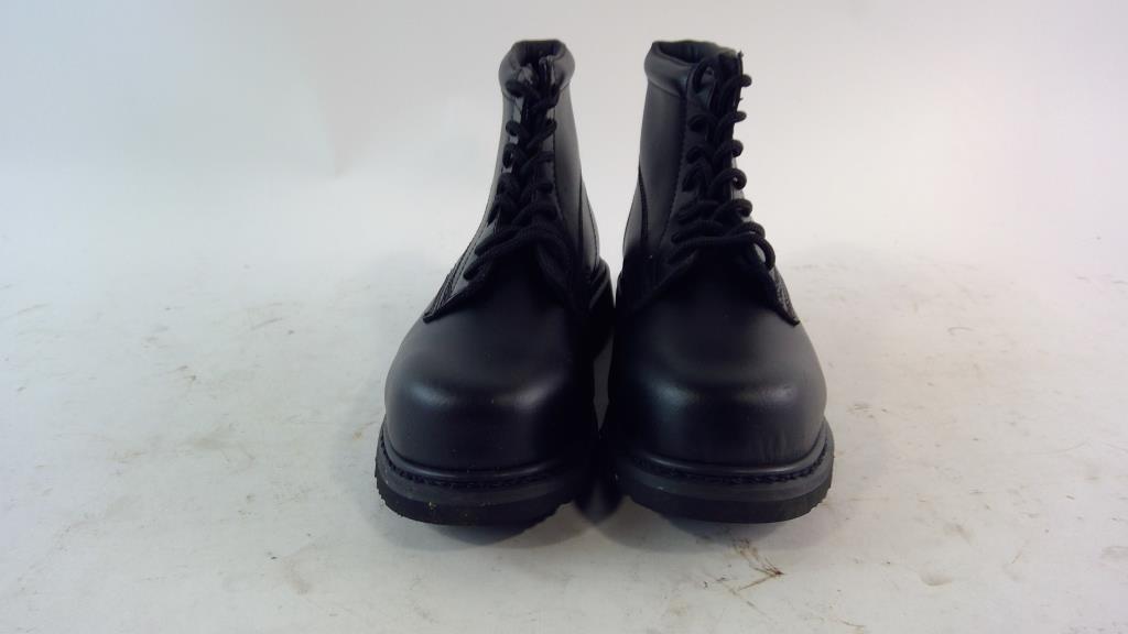 Bob Barker Mens Shoes, Size 5E | Property Room