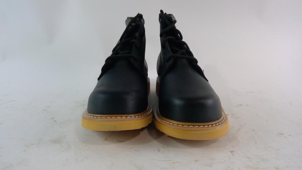 Bob Barker Mens Shoes, Size 8E | Property Room