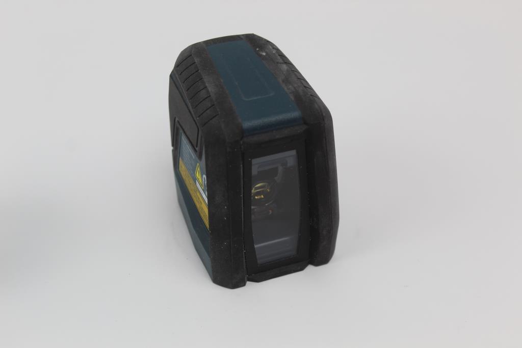 Bosch Professional GLL30 Self-Leveling Cross-Line Laser | Property Room