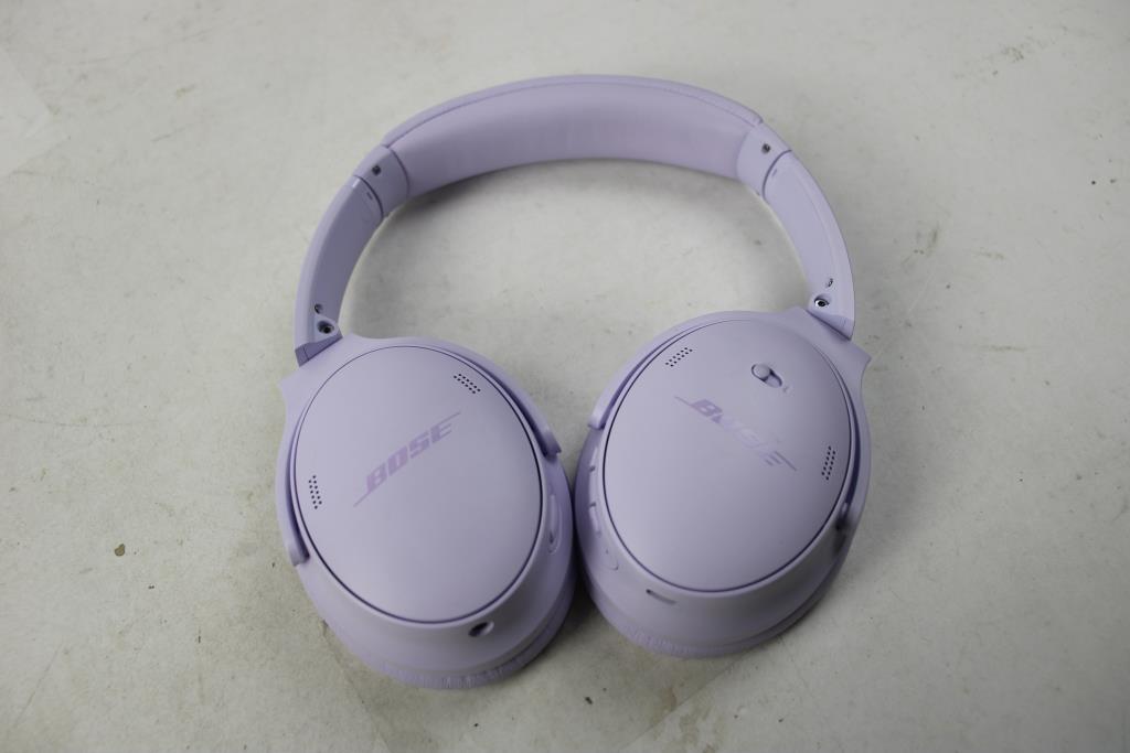 Bose Lilac QuietComfort Headphones | Property Room