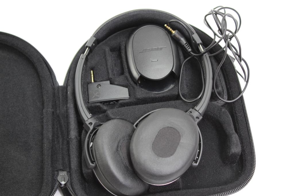 Bose QuietComfort 3 Acoustic Noise Cancelling Headphones | Property Room