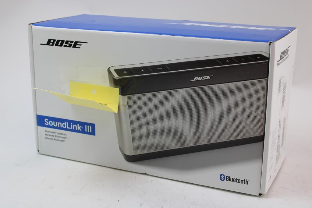 Bose Soundlink III Bluetooth Speaker | Property Room