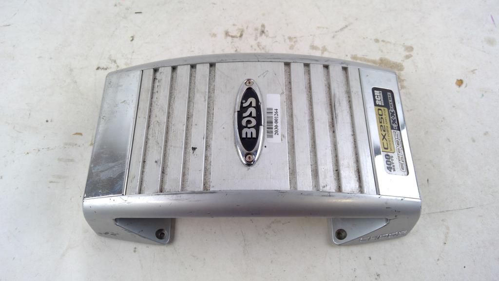 Boss 400 Watt CX250 Amplifier | Property Room