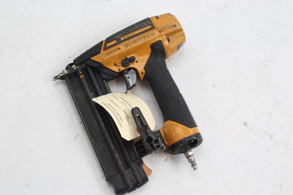 Bostitch Btfp12233 Smart Point Nailer | Property Room