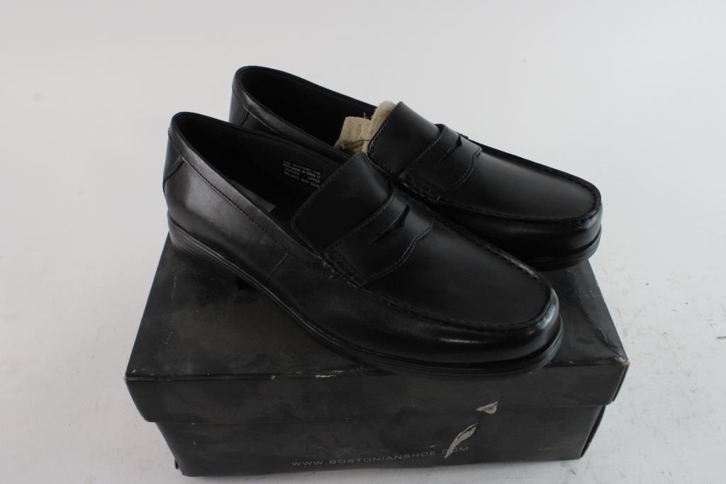 Bostonian Lites Shoes, Size 10.5 | Property Room