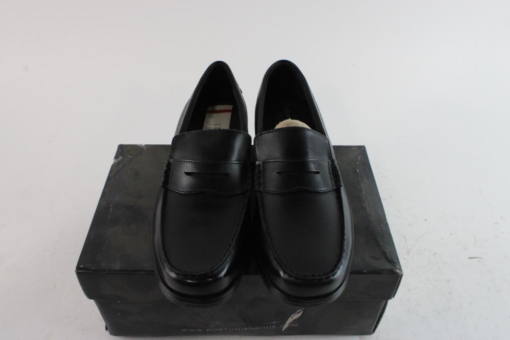 Bostonian Lites Shoes, Size 10.5 | Property Room