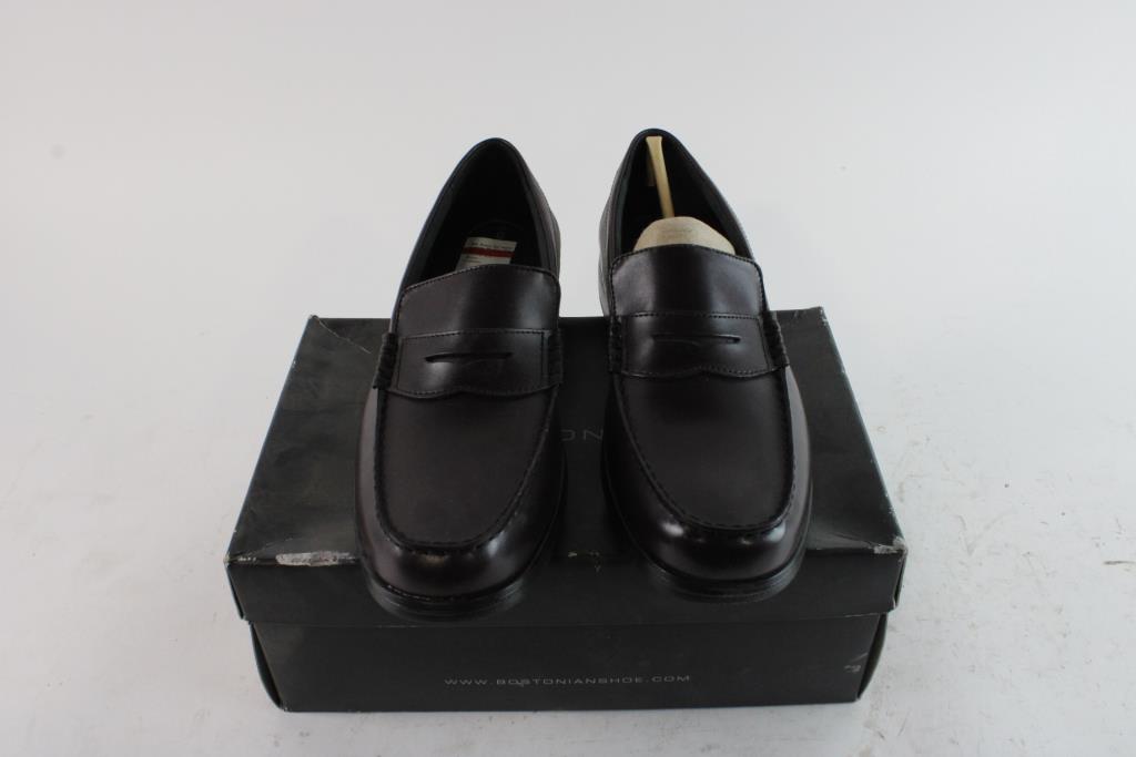 Bostonian Lites Shoes, Size 10.5 | Property Room