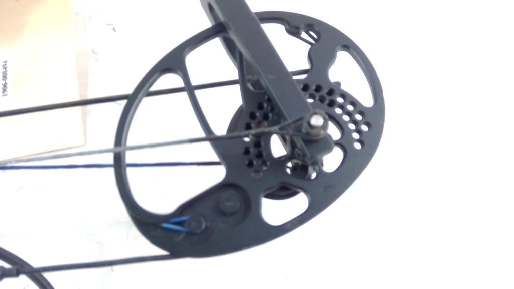 Bowtech Diamond Archery Compound Bow | Property Room