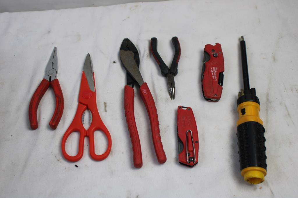 Box Full Of Misc Tools | Property Room