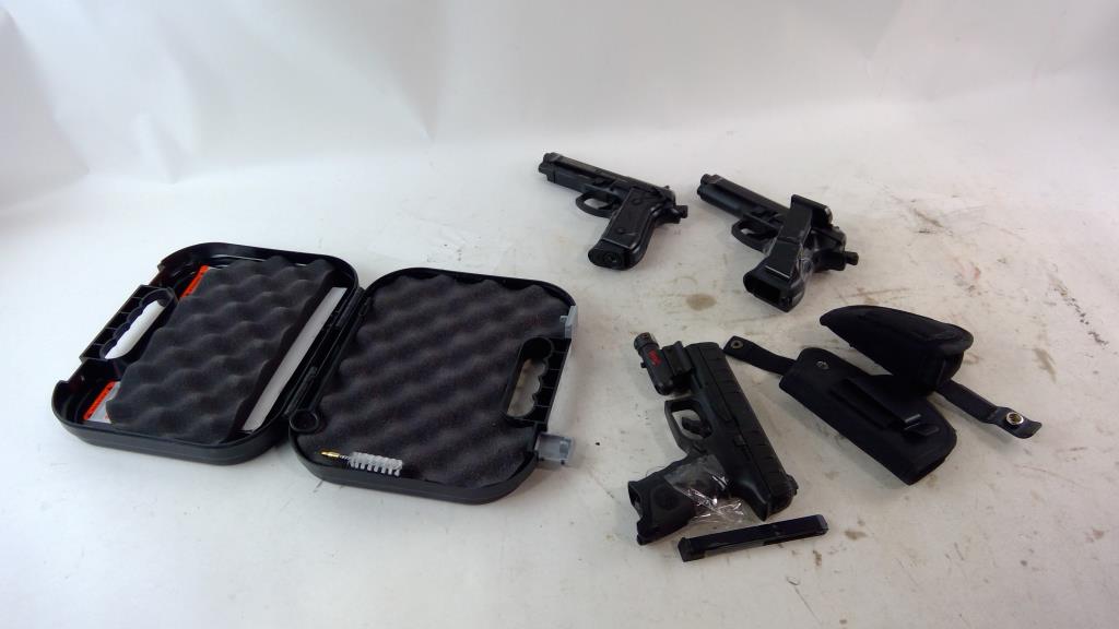 Box Of Airsoft Pistols And More 5 Pieces | Property Room
