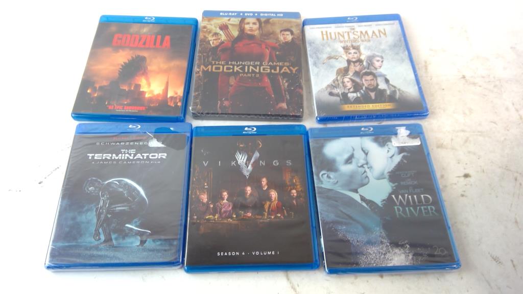 Box Of Blue Ray Movies 30+ Pieces | Property Room