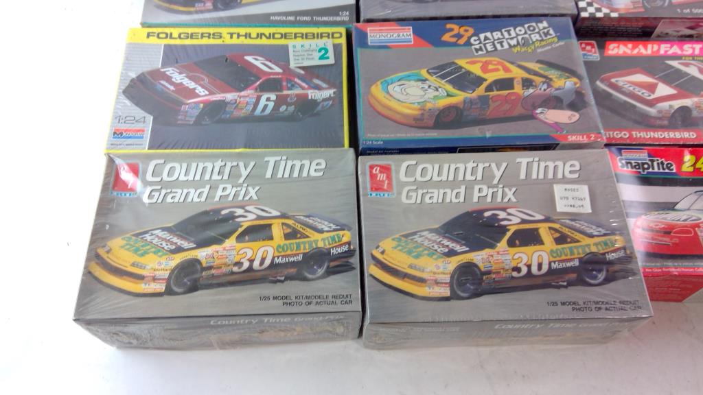 Box Of Model Cars 10+ Pieces | Property Room