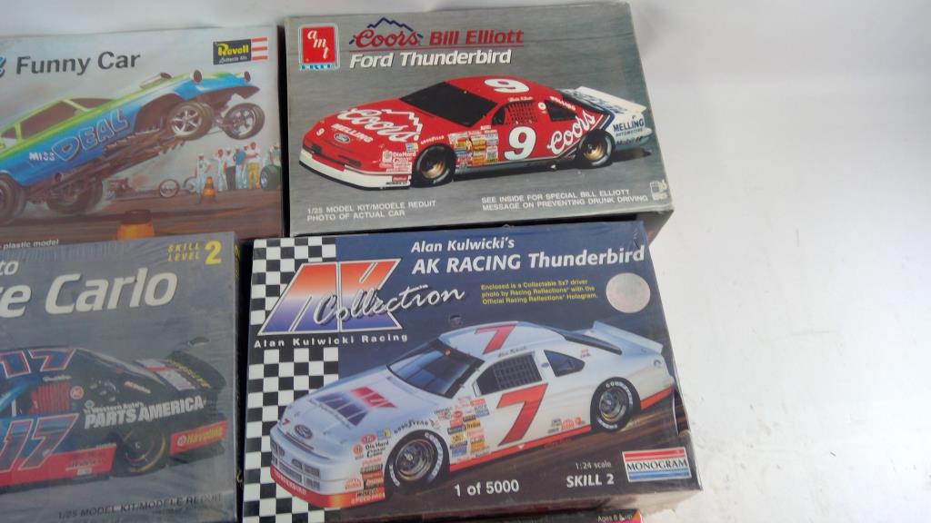 Box Of Model Cars 10+ Pieces | Property Room