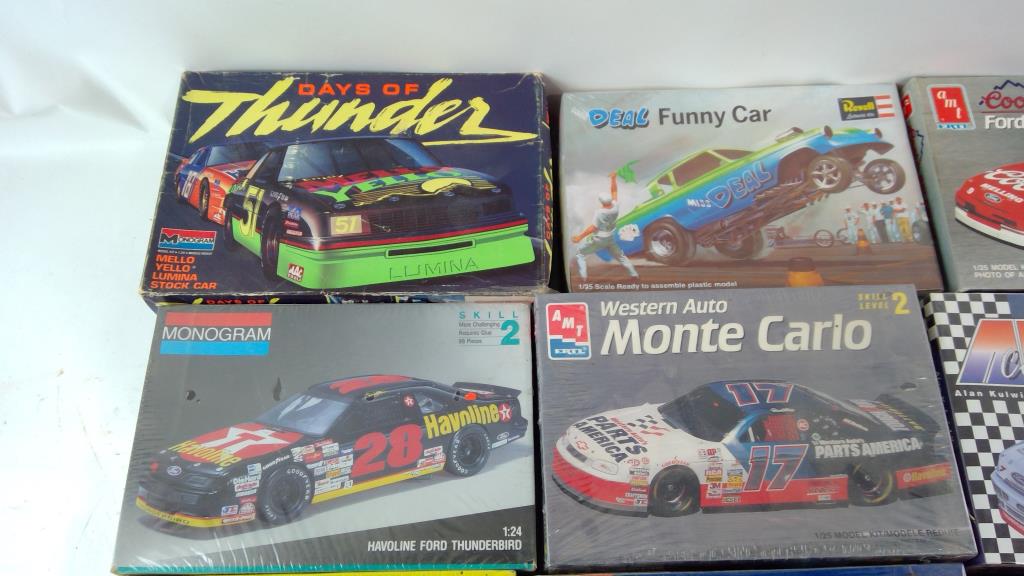 Box Of Model Cars 10+ Pieces | Property Room