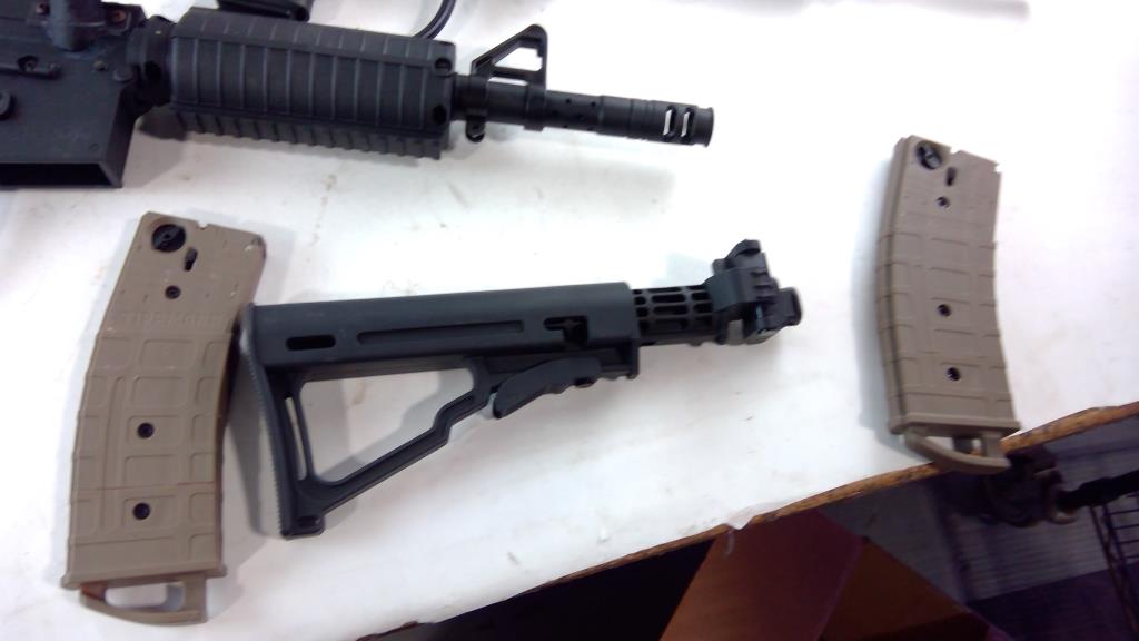 Box Of Paintball Rifles 5 Pieces | Property Room