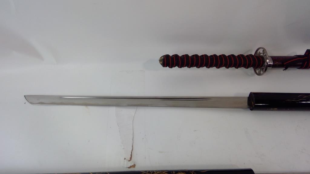 Box Of Swords 5 Pieces | Property Room